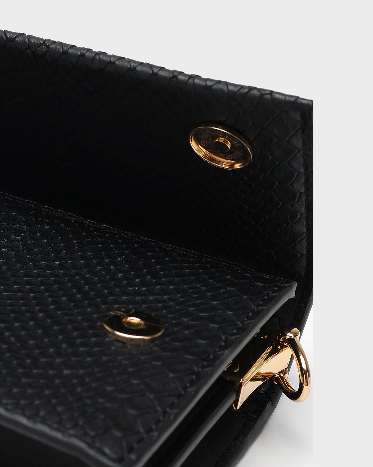 Sarah Purse in Black – Tote&Carry